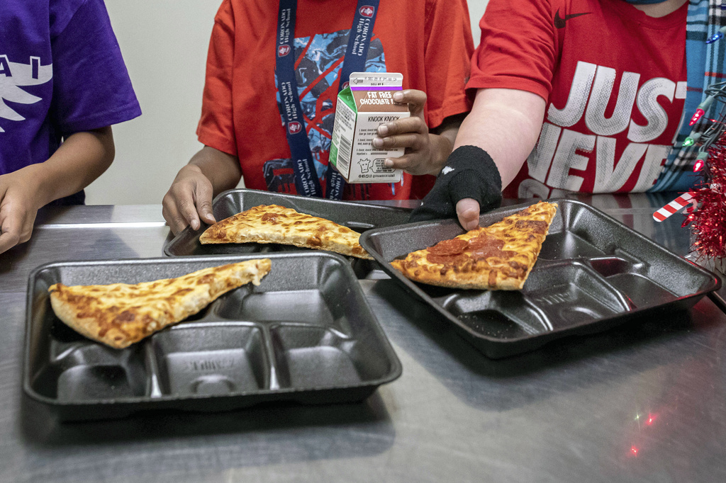 Tue. 9:34 a.m.: More students gain eligibility for free school meals ...